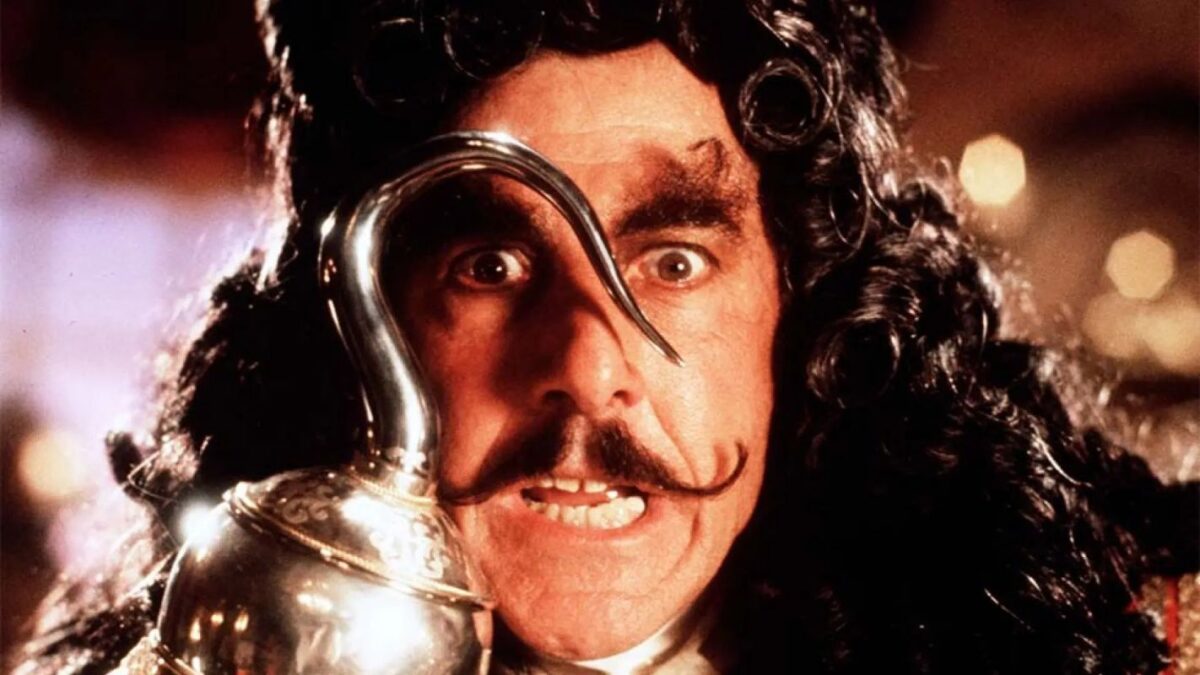 Capitan Uncino, storia del più grande pirata del cinema e della ...