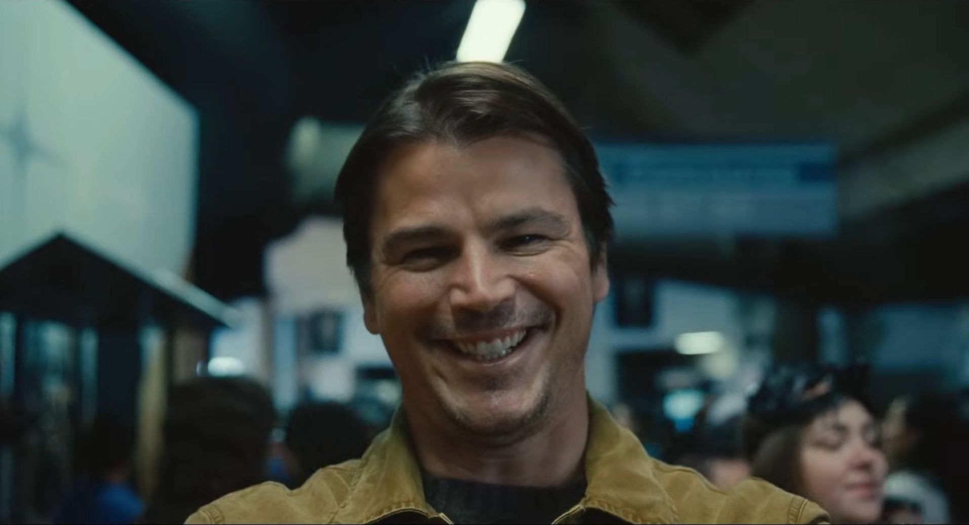 Trap, Josh Hartnett svela cosa ha scoperto sui serial killer ...