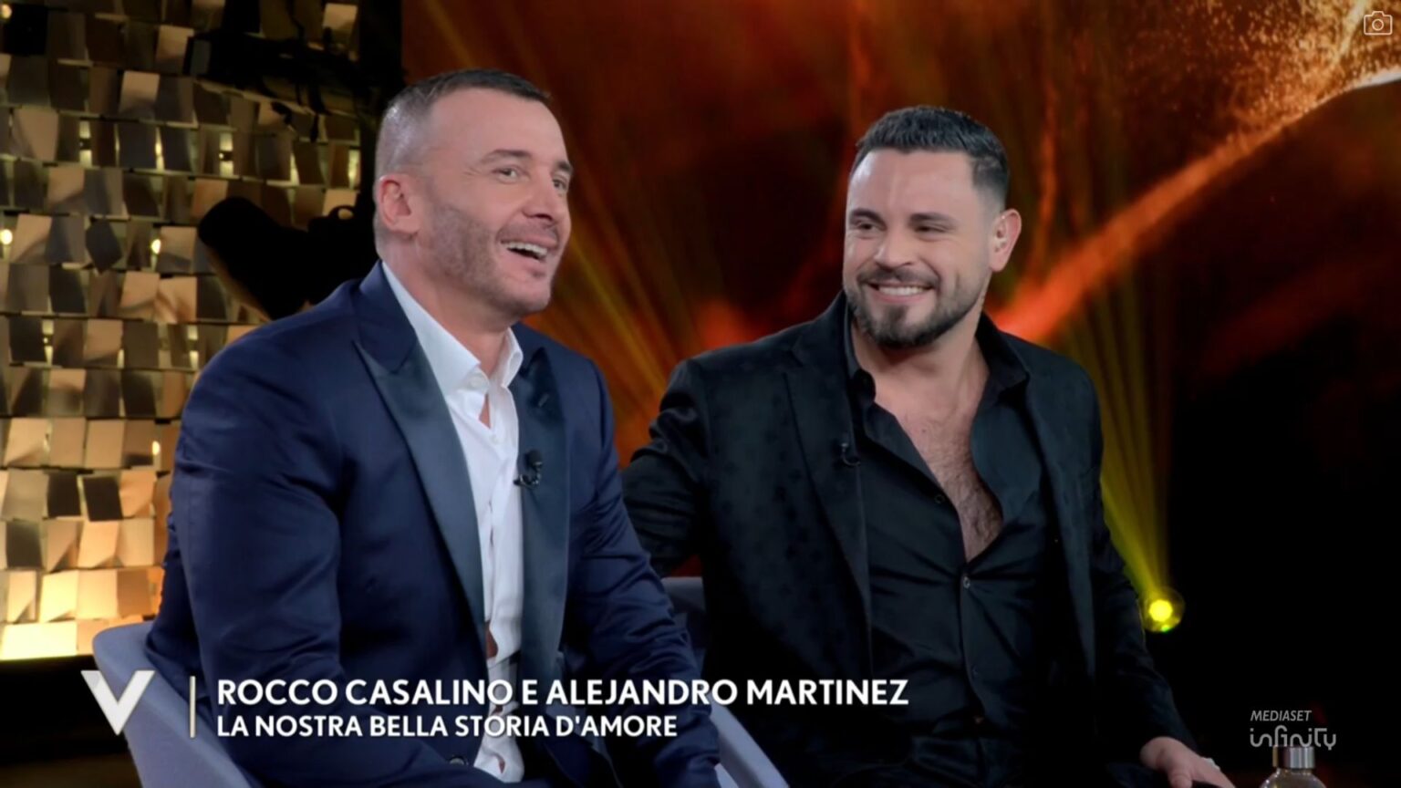 Rocco Casalino e la coppia aperta con Alejandro Martinez a Le Iene ...